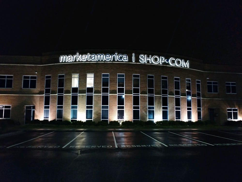 Best Outdoor Signs Greensboro | Custom Exterior Signs Near Me